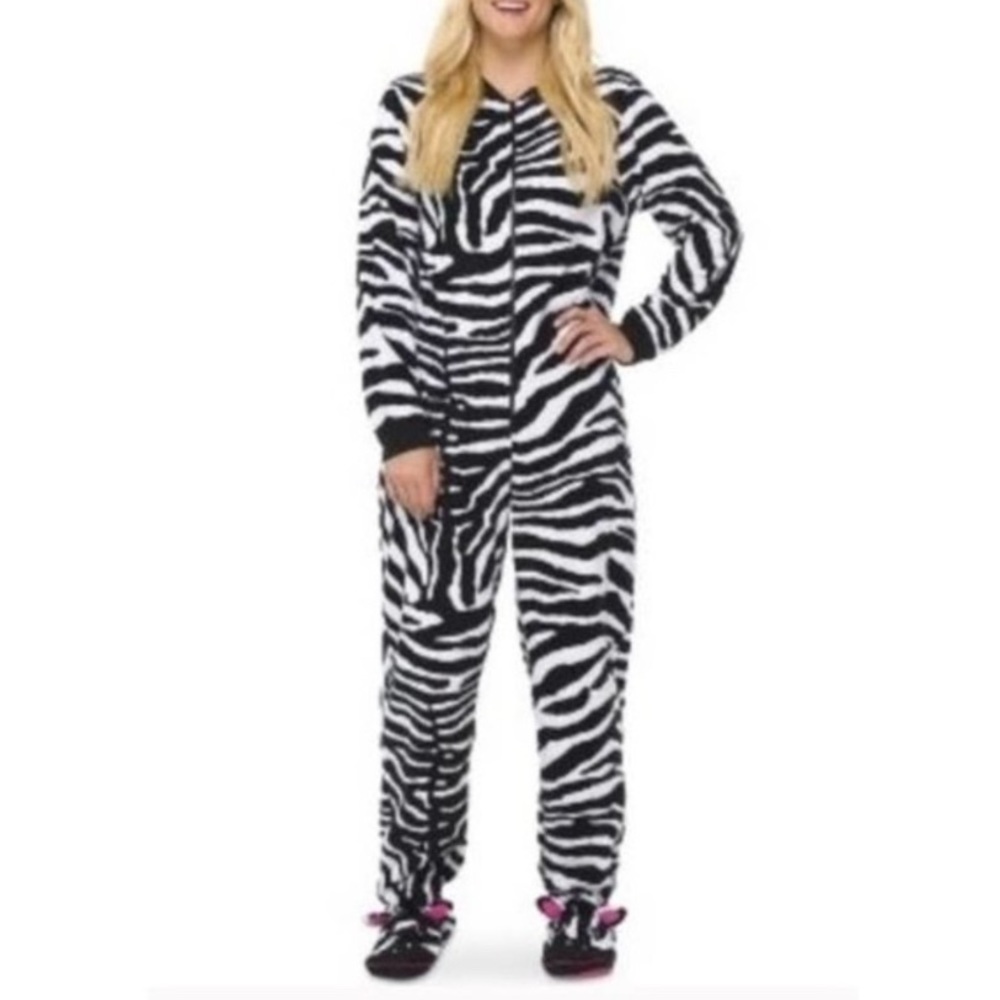 Nick & Nora Zebra Print Black White Footie Pajama One… - Gem